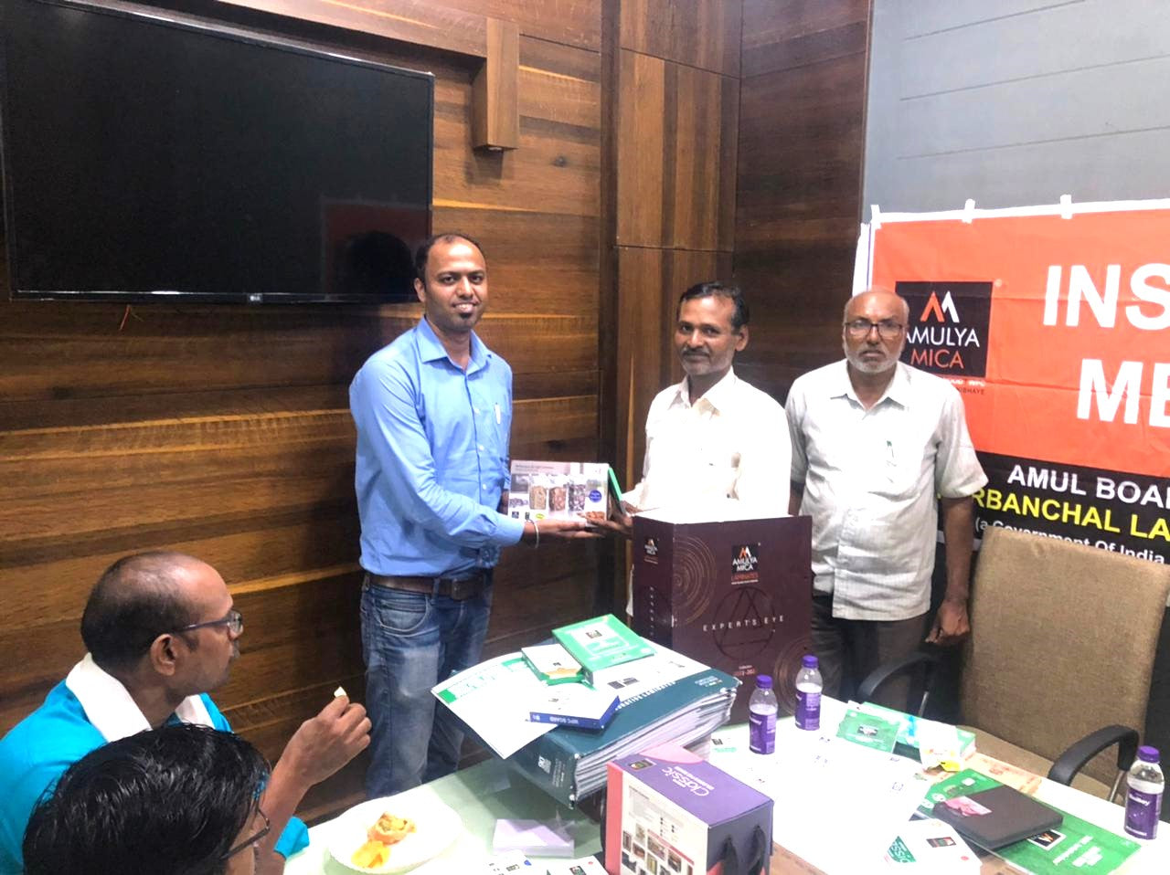 In-Shop Meet. Nagpur, Maharashtra – Amulya Mica